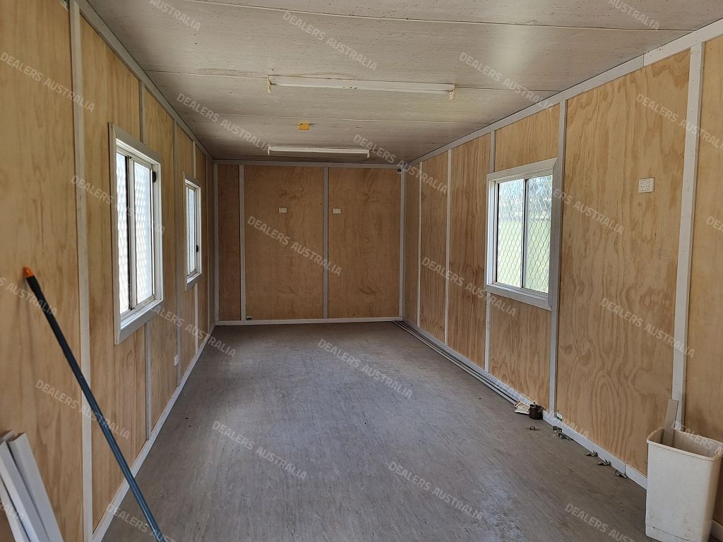 40ft Donga | Truck, Trailer & Heavy Equipment Auctions