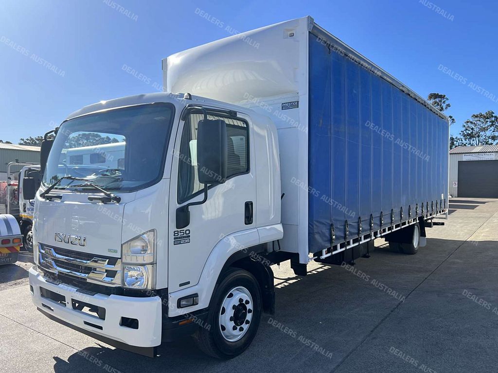 Isuzu FSR 850 Premium 12 Pallet Curtainsider | Truck, Trailer & Heavy ...