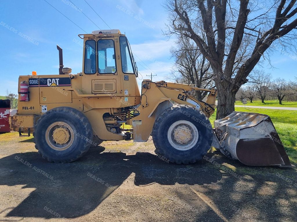 CAT 936E Wheel Loader for sale in VIC #1129 | Truck Dealers Australia