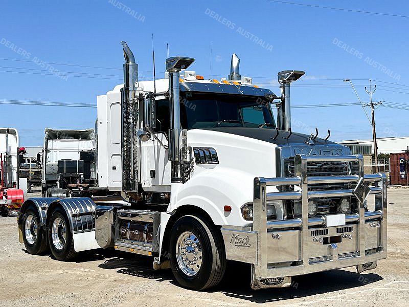 2016 Mack Trident 6x4 Prime Mover | Truck, Trailer & Heavy Equipment Auctions