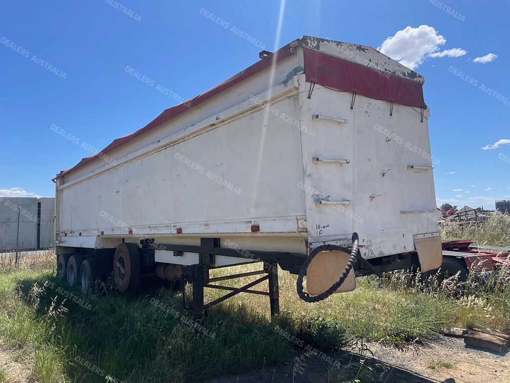 Circa 1970's Fruehauf Tip Over Axle Alloy Road Train Lead Tipper ...
