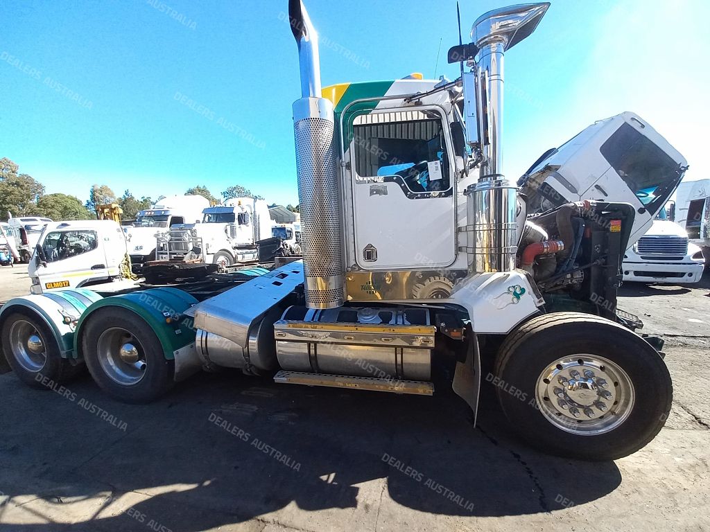 2010 Kenworth T408 for sale in QLD #2010T408SAR150524 | Truck Dealers Australia