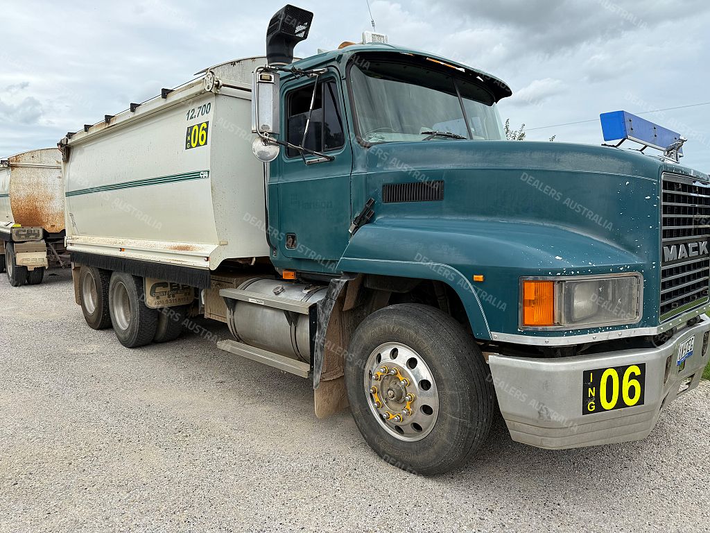2003 MACK CH 6X4 TIPPER WITH 2011 CBB 3 AXLE DOG TRAILER | Truck, Trailer & Heavy Equipment Auctions