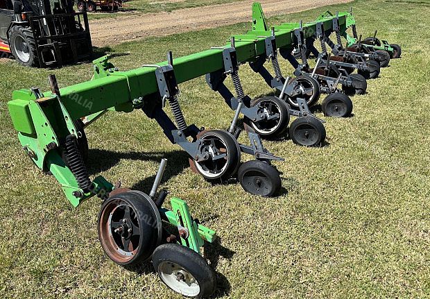 Flexicoil Barton Single Disc Planters for sale in QLD #BE05549 | Farm ...