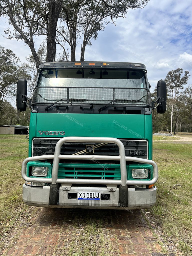 2002 Volvo FH12 6x4 Prime Mover | Truck, Trailer & Heavy Equipment Auctions