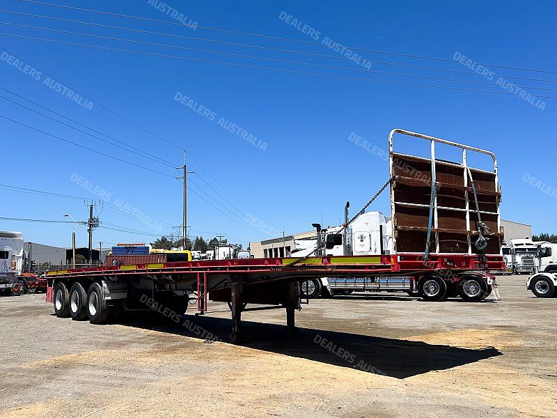 2013 Southern Cross 22 Pallet Flat Top Open Road Train Lead ...