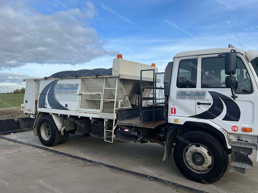 2009 UD PK10 4x2 RIGID TRUCK WITH FLOCON UNIT | Truck, Trailer & Heavy ...