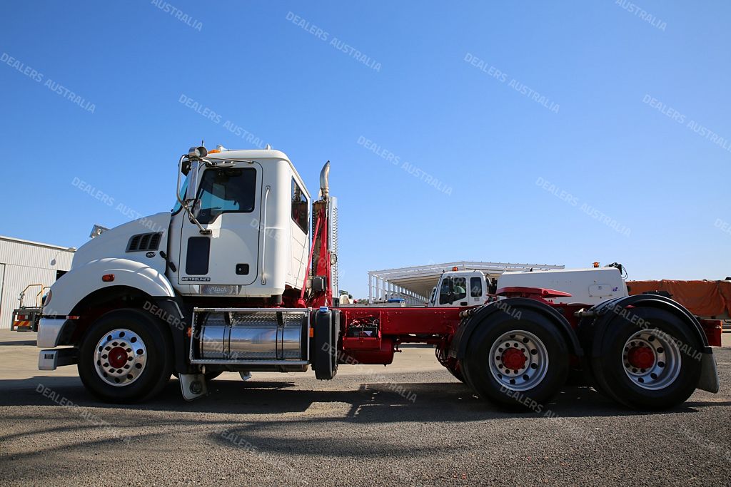 2011 Mack METRO-LINER for sale in SA #557766 | Truck Dealers Australia