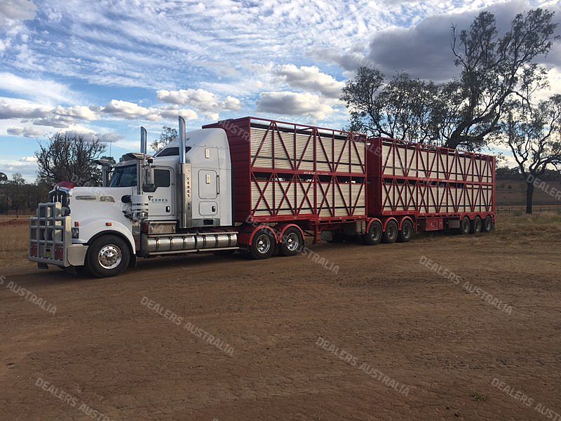 2013 Kenworth T909 Prime Mover and 2004 Byrne B-Double Cattle Trailers ...