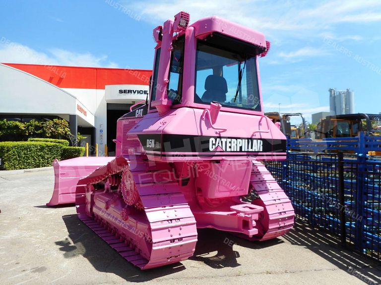Caterpillar D5N D5M Draw Bar in Pink for sale in QLD #D5N D5M Draw Bar ...