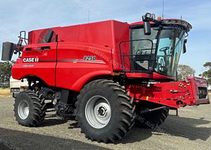 CASE IH 8250 Header(Combine) for sale in QLD #BE04207 | Farm Dealers ...