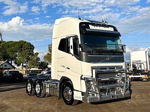 Volvo Prime Movers for sale in Australia | Truck Dealers Australia