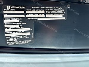 2013 Kenworth T403 Day Cab 6x4 Prime Mover **CUMMINS ISX ENG** | Truck ...